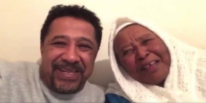 Première apparition de Cheb Khaled après la mort de sa mère (PHOTO ...