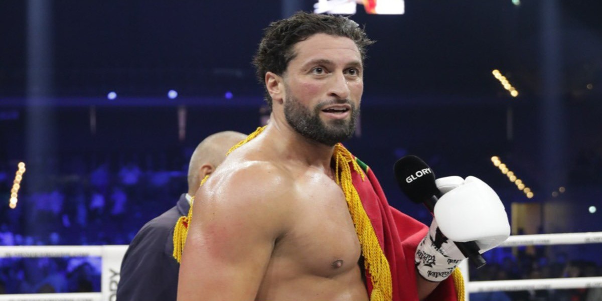 Première apparition de Jamal Ben Saddik après sa sortie de prison ...